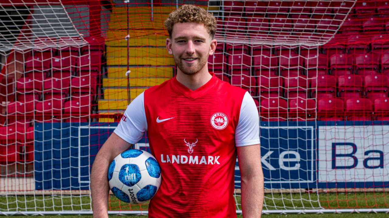 Hutchison joins the Invermen | Larne FC
