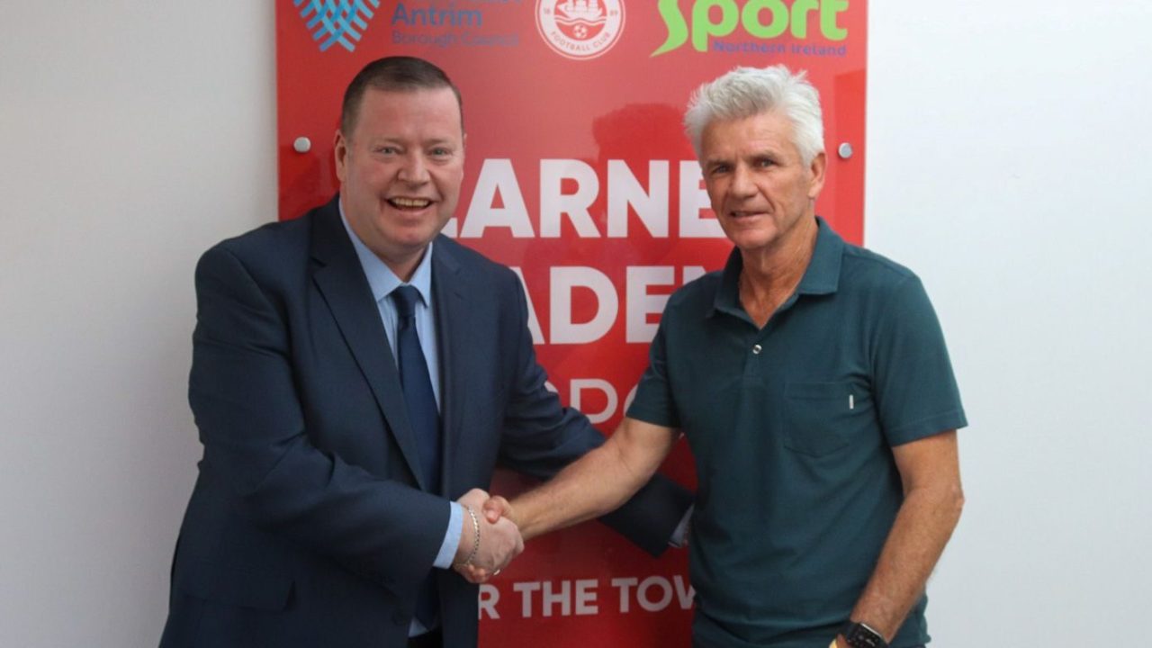 Brian Quinn makes Inver Park visit | Larne FC